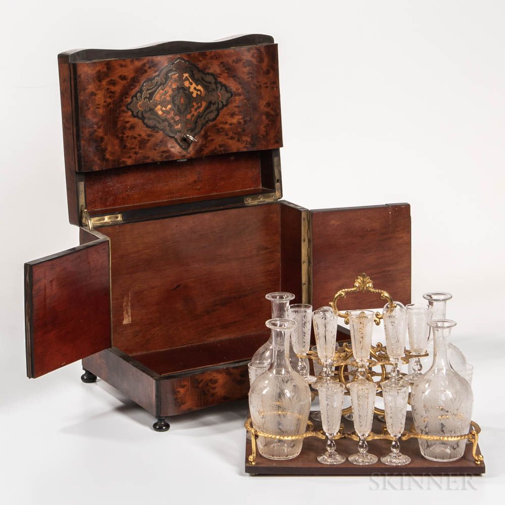 Sold at auction Cased Liquor Set Auction Number 3320T Lot Number 1092 ...